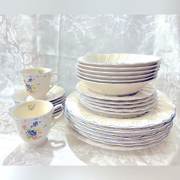 Nikko Ceramics | Dining | 3 Pc Nikko Dinner Set 30 Pieces For 6 Places ...
